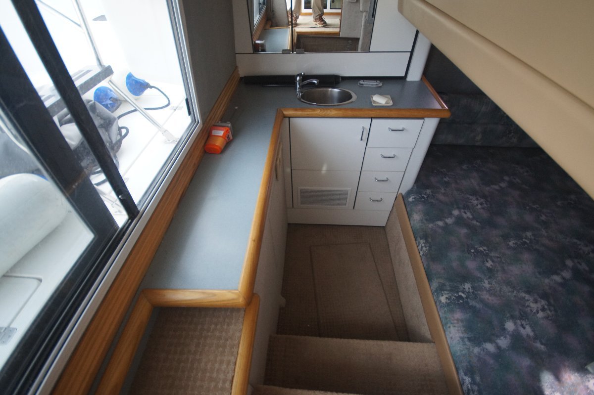 Bayliner 3688 "Cherish" | Power boats | Boat Sales Tasmania