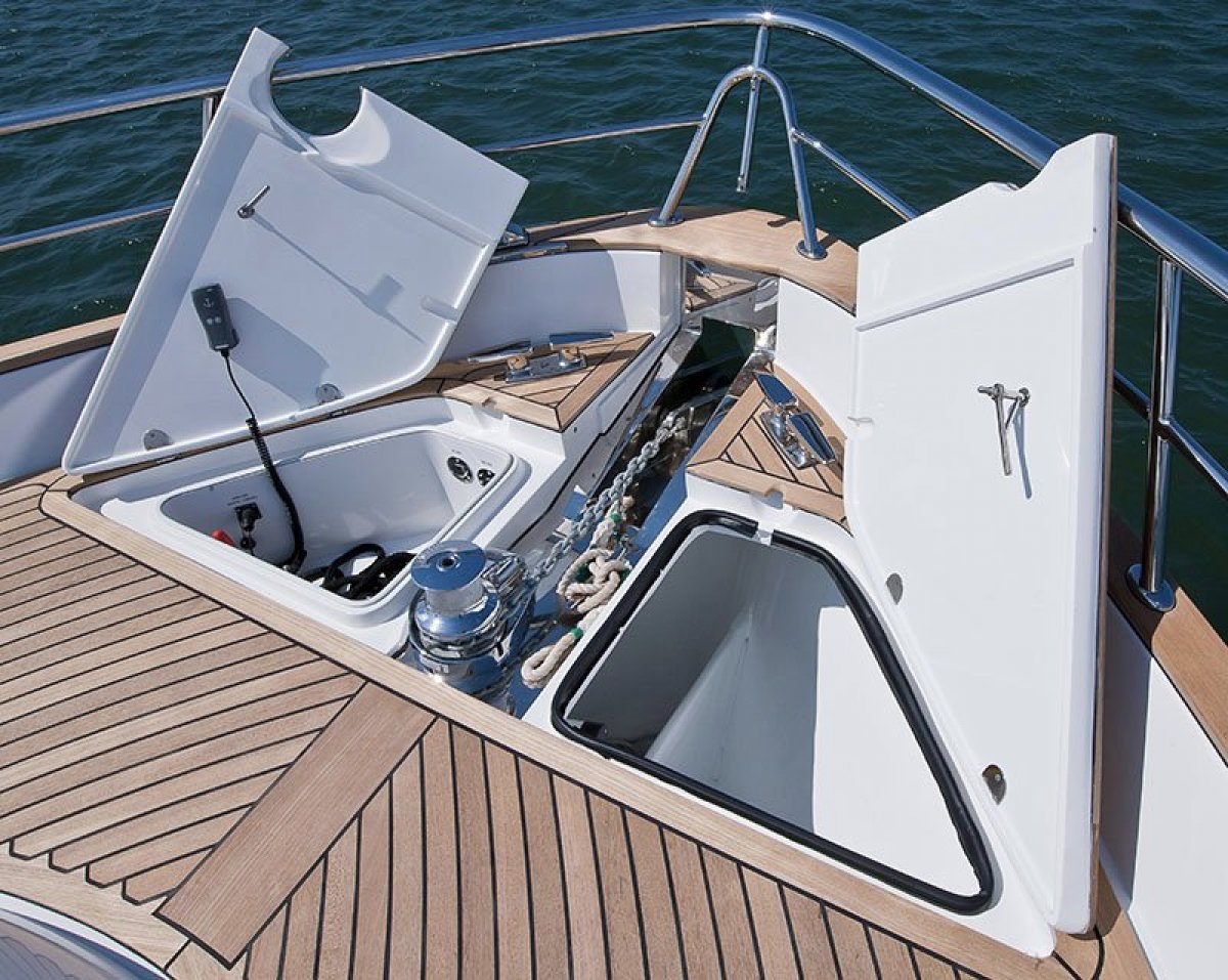 New Belize 54 Sedan for Sale | Boats For Sale | Yachthub
