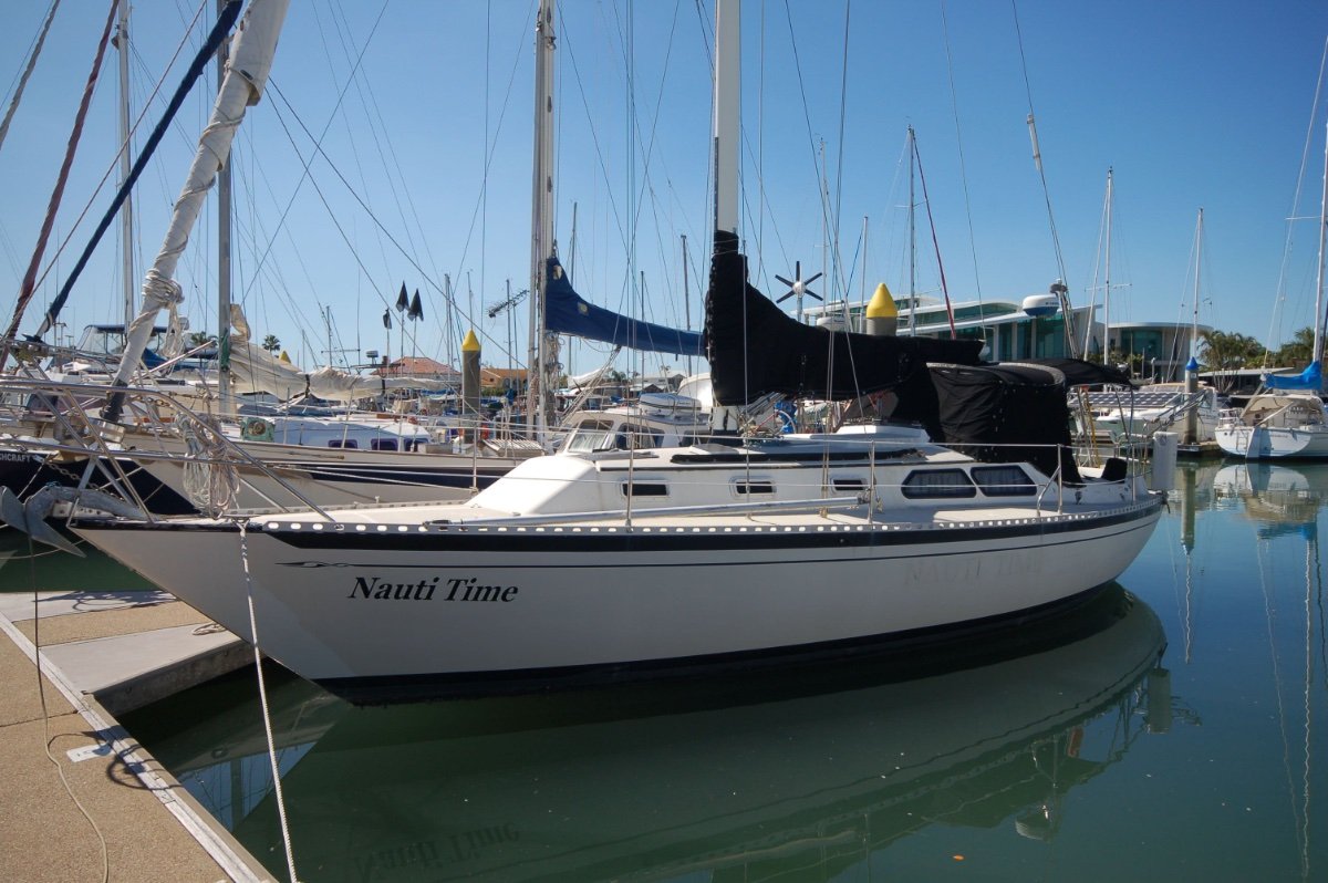 Used Islander 36 for Sale | Yachts For Sale | Yachthub