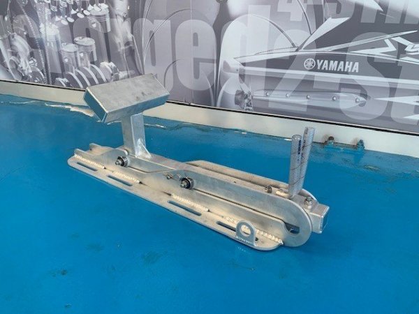 OUTBOARD CARRIER WITH SLIDE AND TIP FUNCTION - LIGHTWEIGHT ALUMINIUM ...