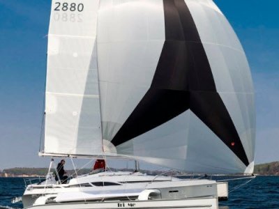 Dragonfly 28 Touring: Sailing Trimaran for Sale | Fibreglass/grp Sail ...