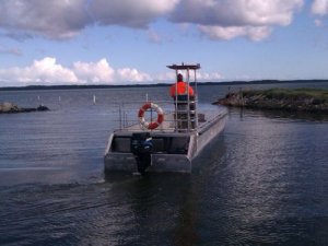 Hiab Crane: Commercial Vessel | Boats Online for Sale | Aluminium ...