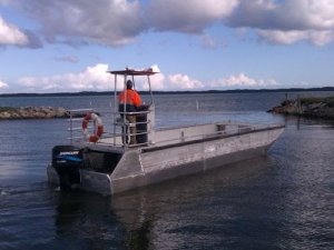 Hiab Crane: Commercial Vessel | Boats Online for Sale | Aluminium ...