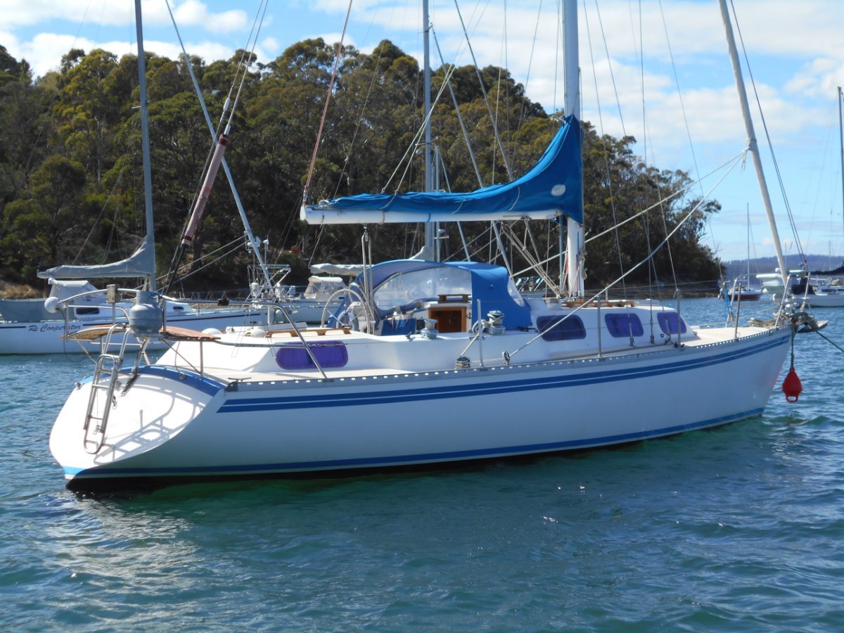Mottle 33 Excellent Presentation And Condition: Sailing Boats | Boats ...