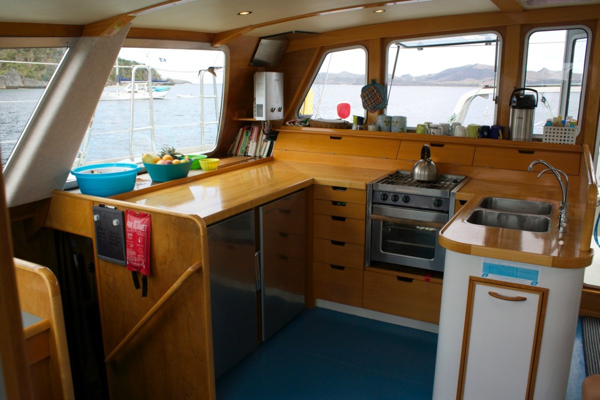 De Villiers 62' Aluminium Bluewater Ketch Catamaran For Sale ...