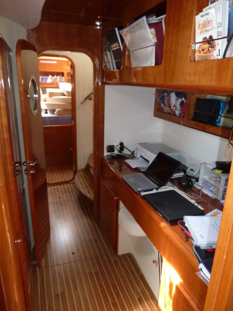 Privilege 495 Owner's Version For Sale | Catamaran Company