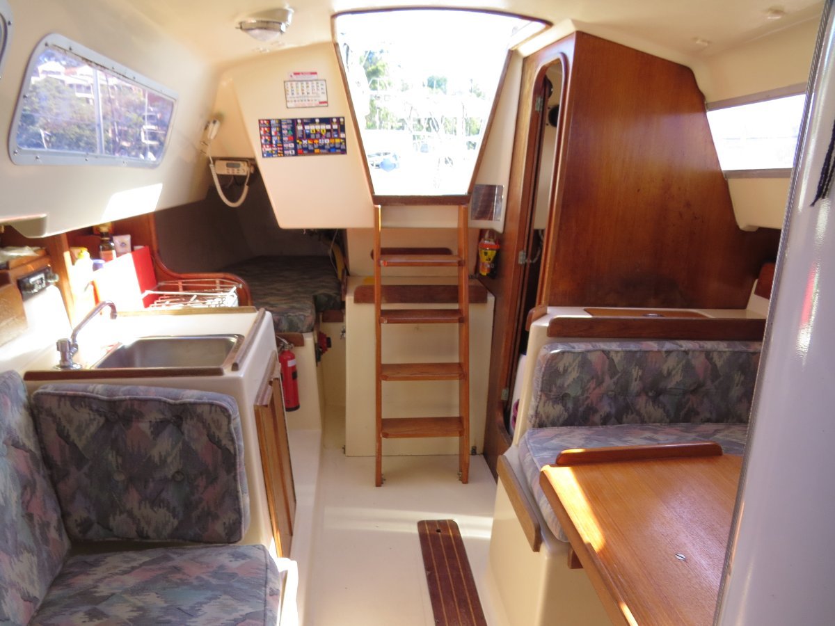 Cavalier 28 For Sale | Hallett Boat Brokers