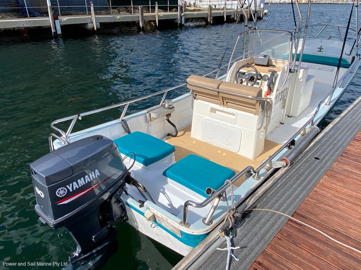Southwind UB670 For Sale | Power and Sail