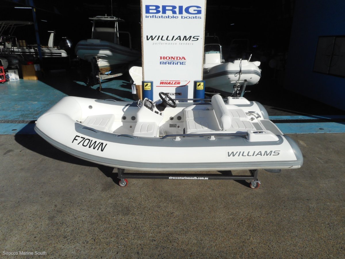 Williams 345 Sportjet jet rib with fibreglass hull and hypalon tubes ...