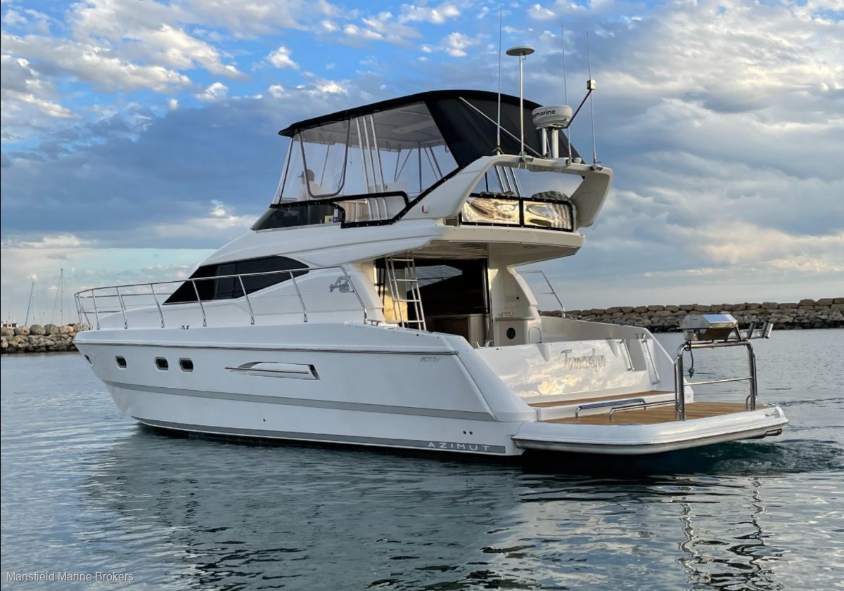 Azimut 43 Flybridge 3 Cabins 2 Bath!: Power Boats | Boats Online for ...