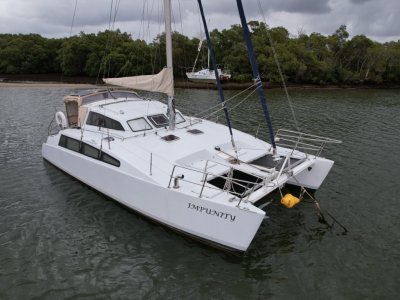 Easy 10.5 Bridge Deck Catamaran: Sailing Catamaran for Sale | Composite ...