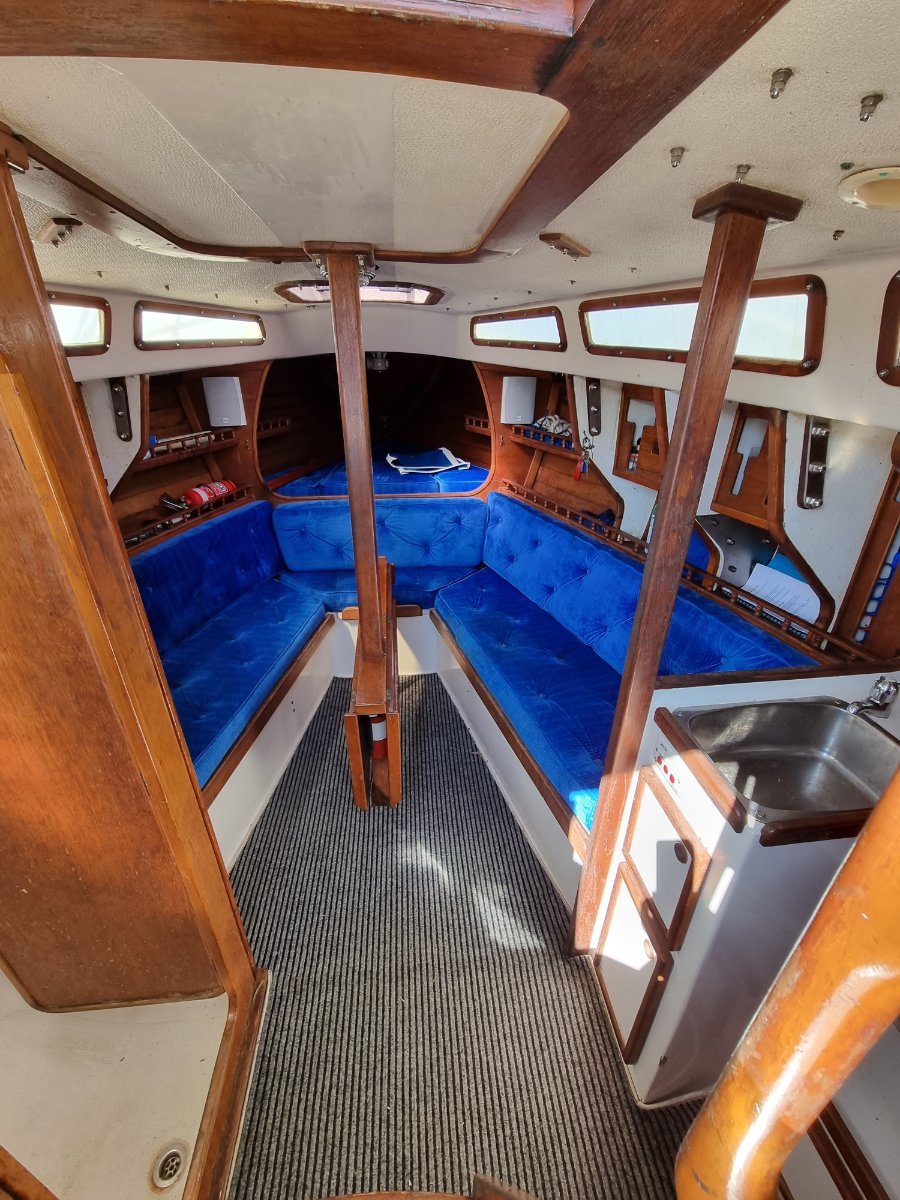 Adams 31 For Sale | Hallett Boat Brokers