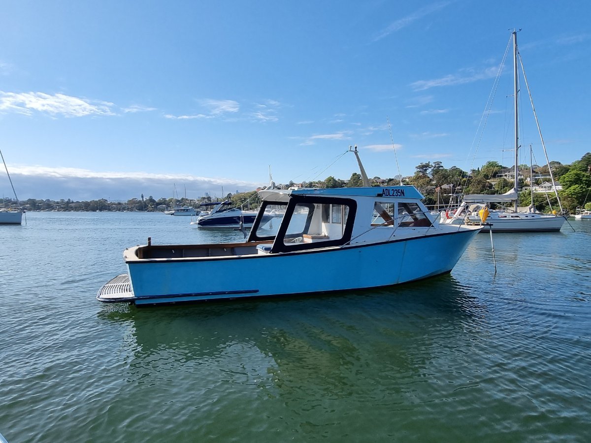 Bollard 30 Custom: Power Boats | Boats Online for Sale | Ply/ply-glass ...