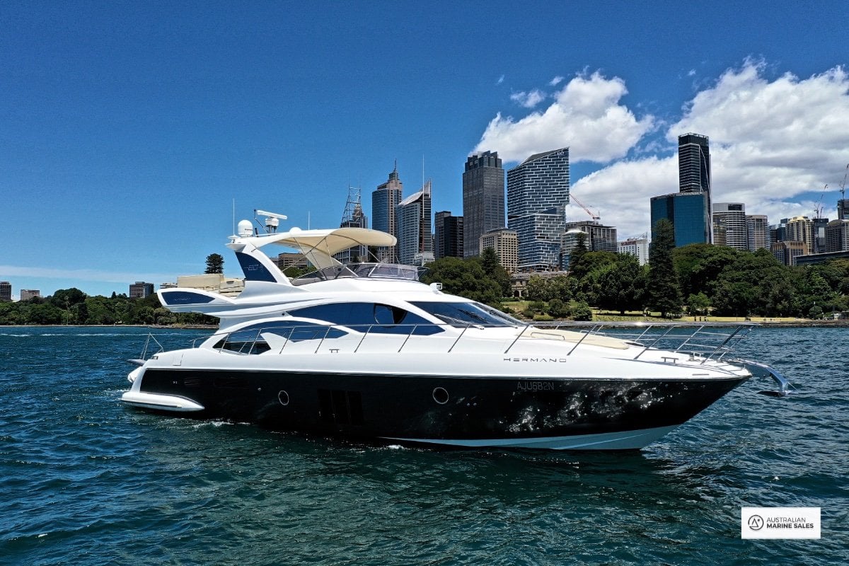 Azimut 60 Flybridge Includes Stabilizer,: Power Boats | Boats Online ...
