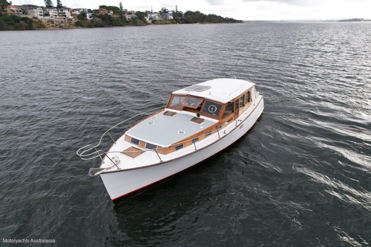Halvorsen 40 Own A Piece Of History!: Power Boats | Boats Online for ...
