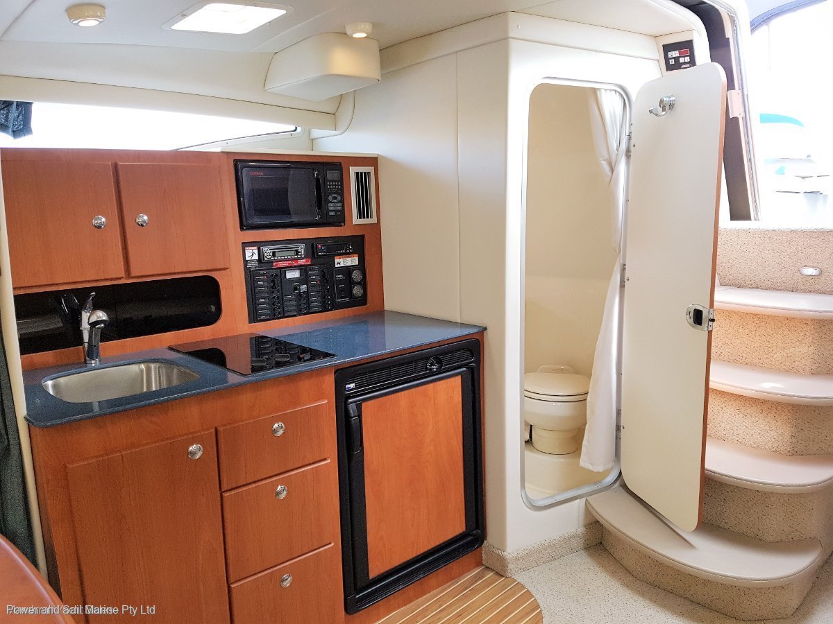 Bayliner 340 Sports Cruiser Genset, 280hrs, Bow And Stern Thrusters ...