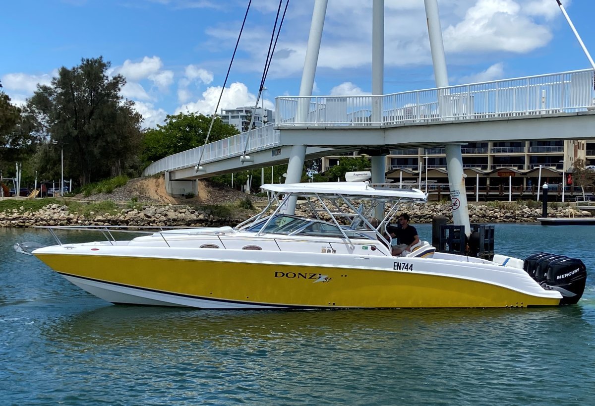 Donzi 38 Zsf Sportfish Cruiser: Power Boats | Boats Online for Sale ...