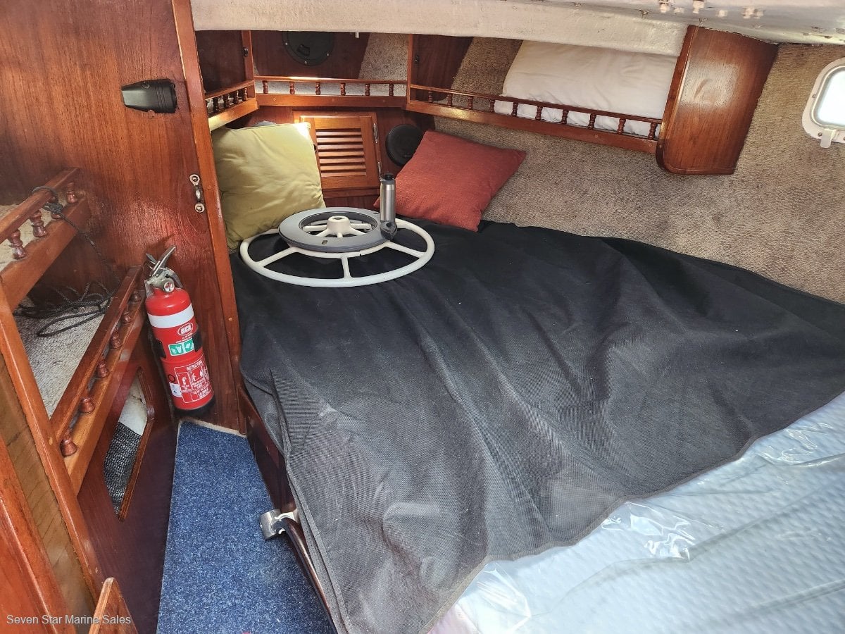 Used Manitou 32 Centre Cockpit Private Cabin Aft for Sale | Yachts For ...