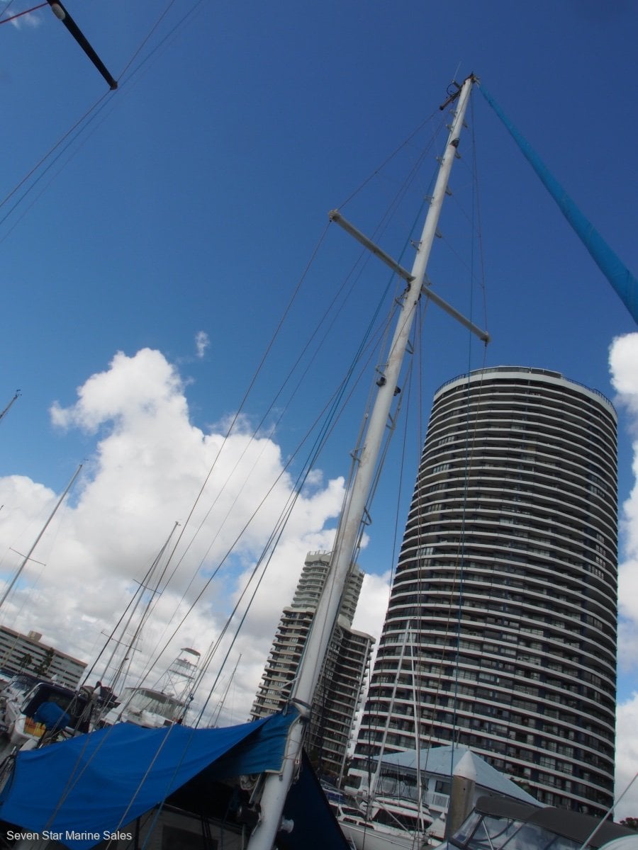 Used Manitou 32 Centre Cockpit Private Cabin Aft for Sale | Yachts For ...