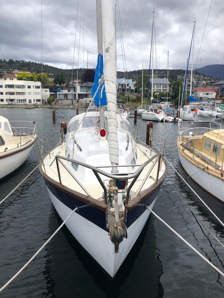 Used Traditional 30ft Long Keel Cruising Yacht for Sale | Yachts For ...