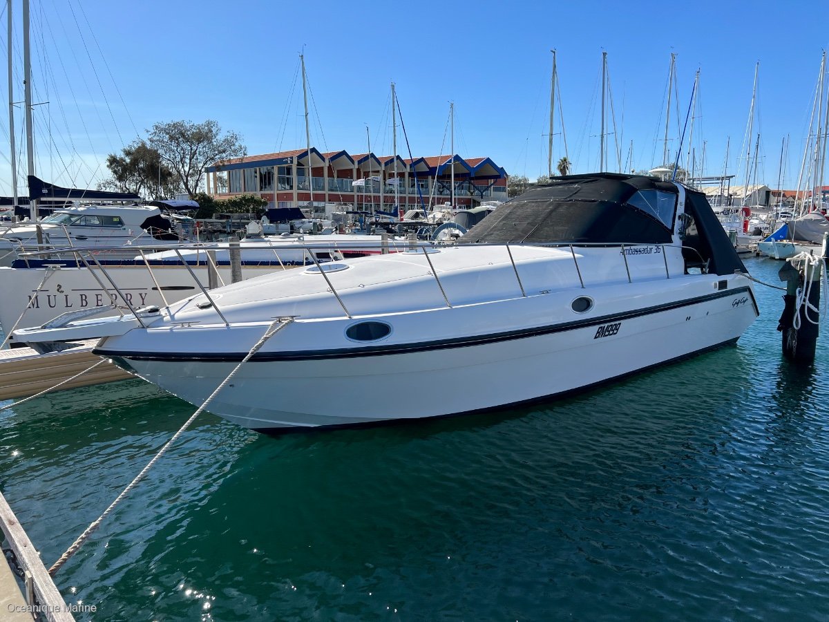 Gulf Craft Ambassador 36: Power Boats | Boats Online for Sale ...