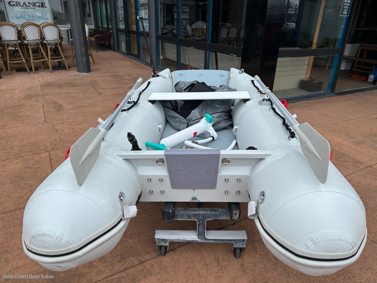 True Kit 280 Discovery: Power Boats | Boats Online for Sale ...