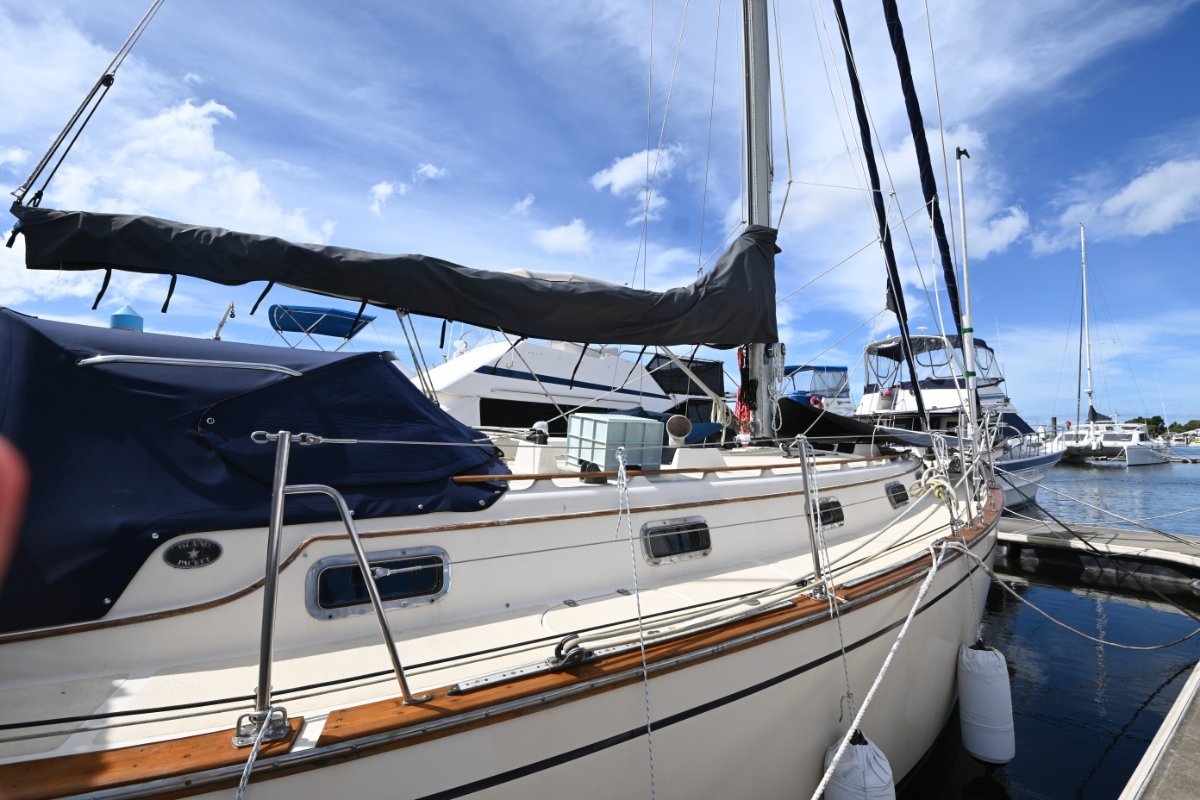Used Island Packet 38 for Sale | Yachts For Sale | Yachthub