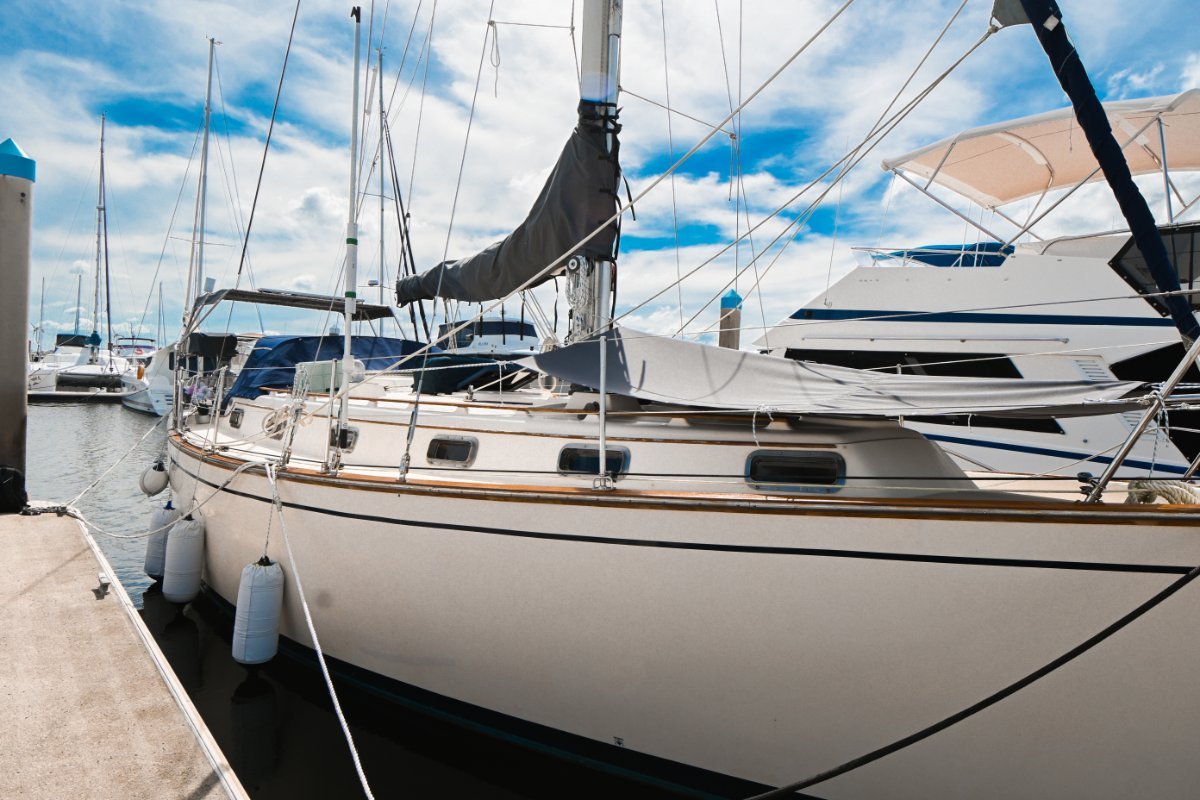 Used Island Packet 38 for Sale | Yachts For Sale | Yachthub