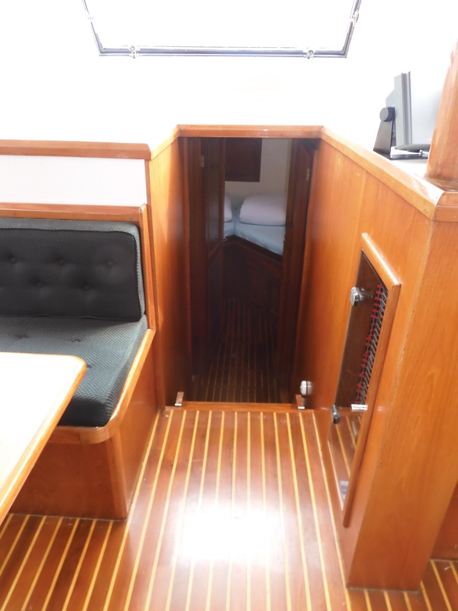 Sea Ranger 46 Aft Cabin Flybridge Cruiser Freshly Re-fit, Exceptional ...