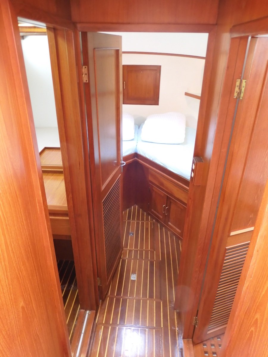 Sea Ranger 46 Aft Cabin Flybridge Cruiser Freshly Re-fit, Exceptional ...
