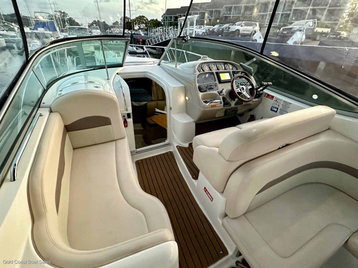 Chaparral 310 Signature Sports Cruiser: Power Boats | Boats Online for ...