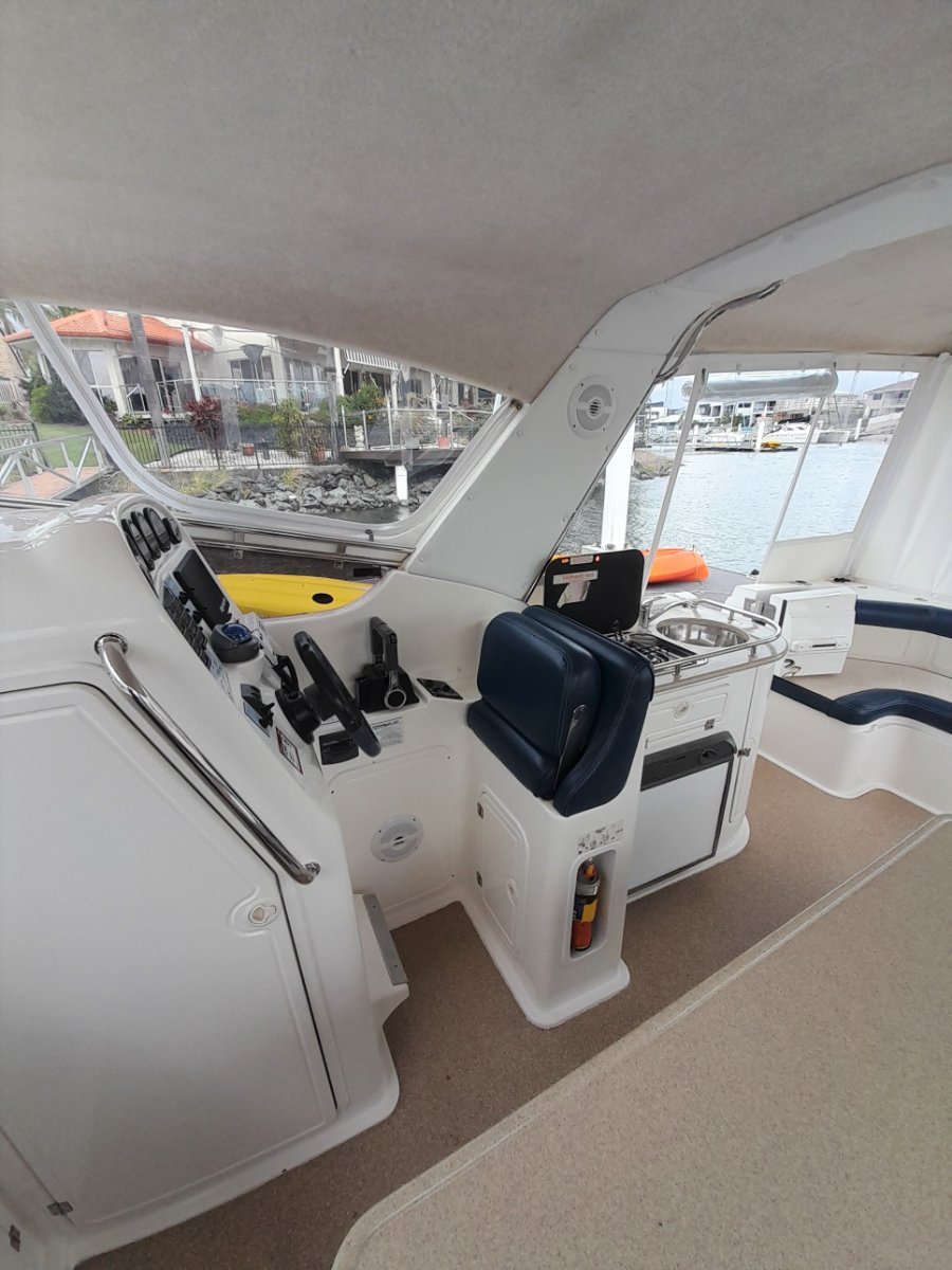 Powercat 3100 Sportscruiser: Power Boats | Boats Online for Sale ...