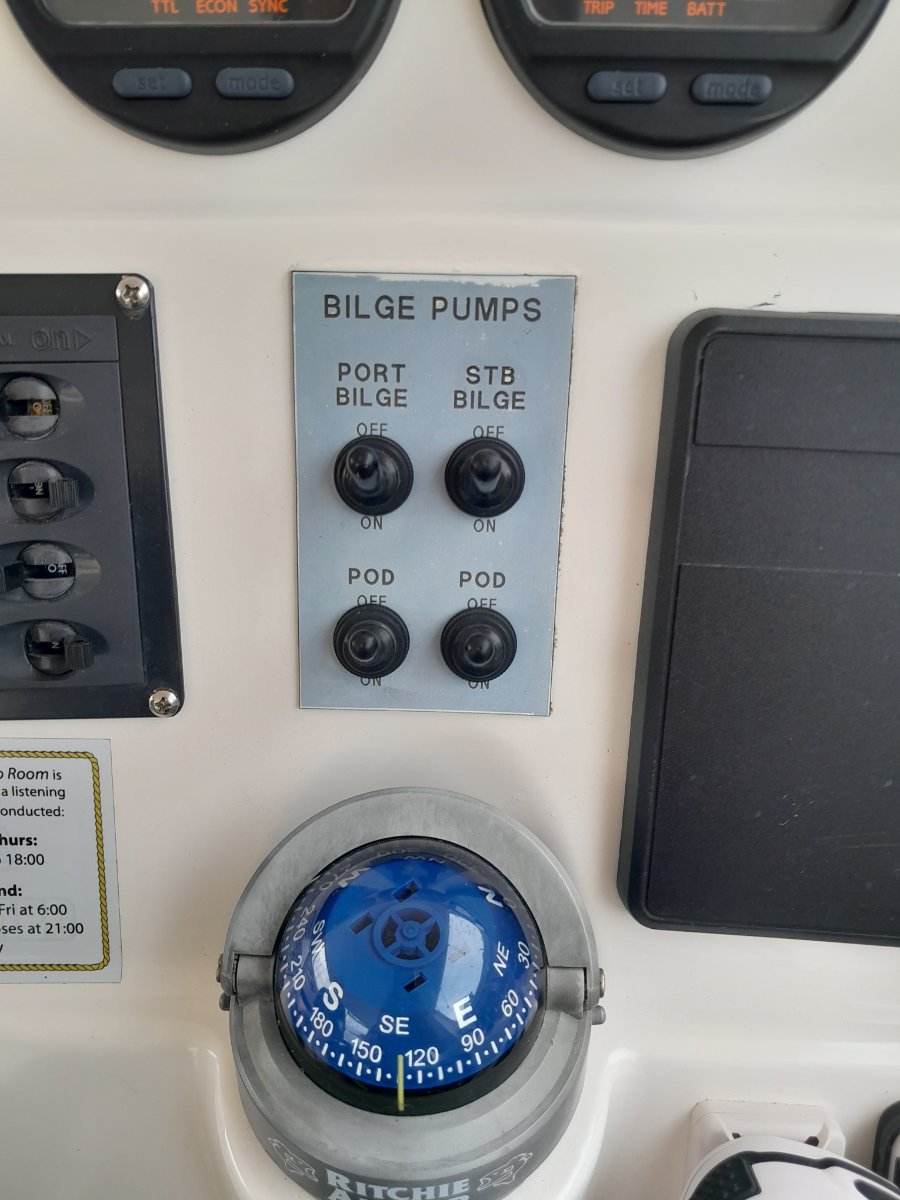 Powercat 3100 Sportscruiser: Power Boats | Boats Online for Sale ...