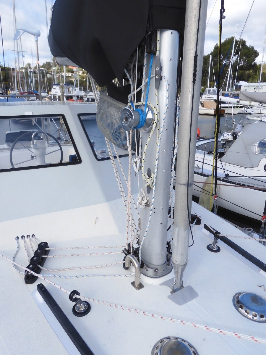 Used Jarkan 10.5 New Rigging, Many Upgrades, Excellent Condition! for ...