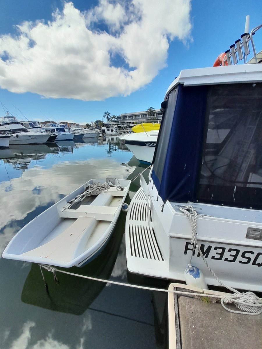 Vindex 32 Flybridge: Power Boats | Boats Online for Sale | Ply/ply ...