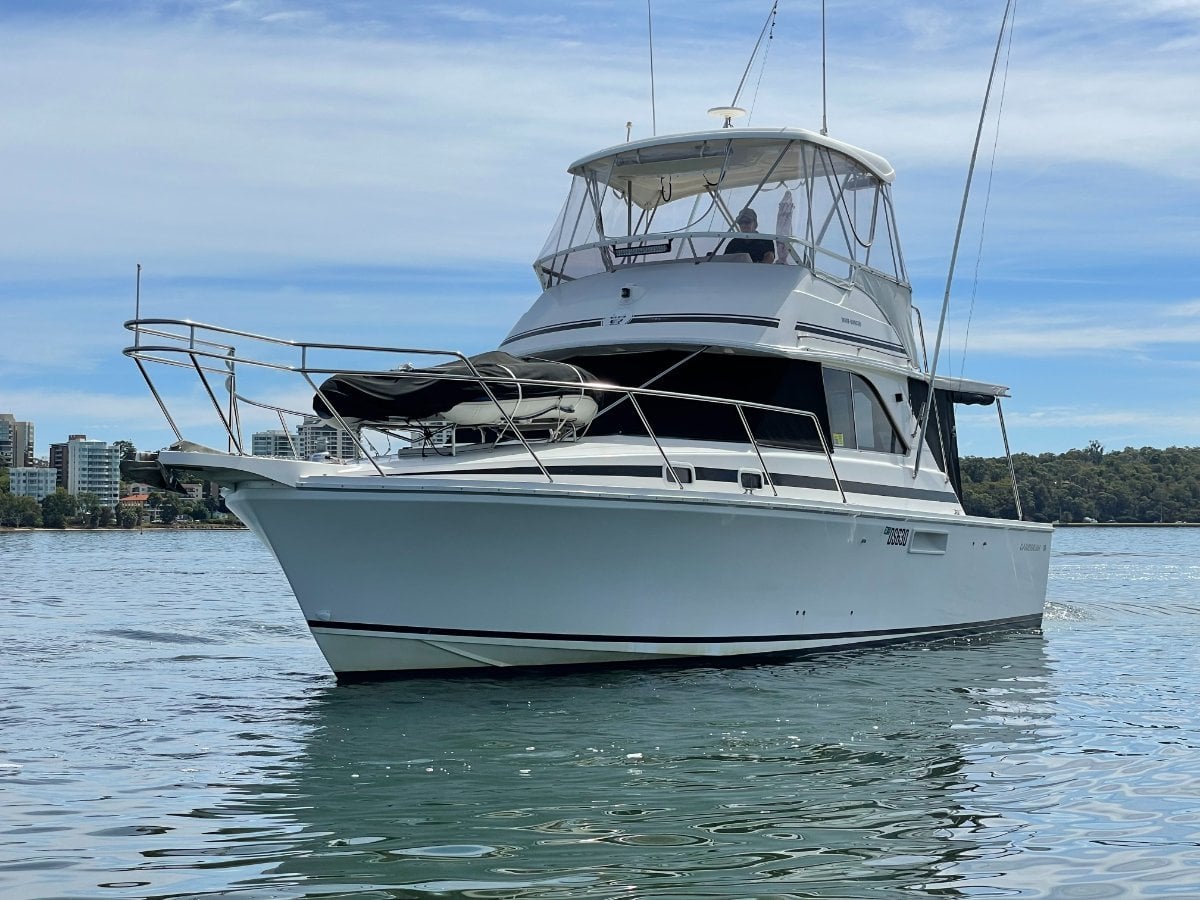 Caribbean 35 Flybridge Cruiser: Power Boats | Boats Online for Sale ...