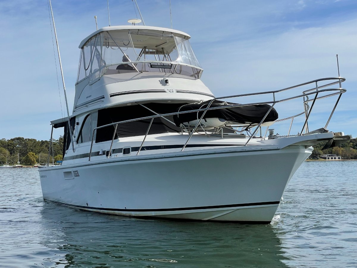 Caribbean 35 Flybridge Cruiser: Power Boats | Boats Online for Sale ...