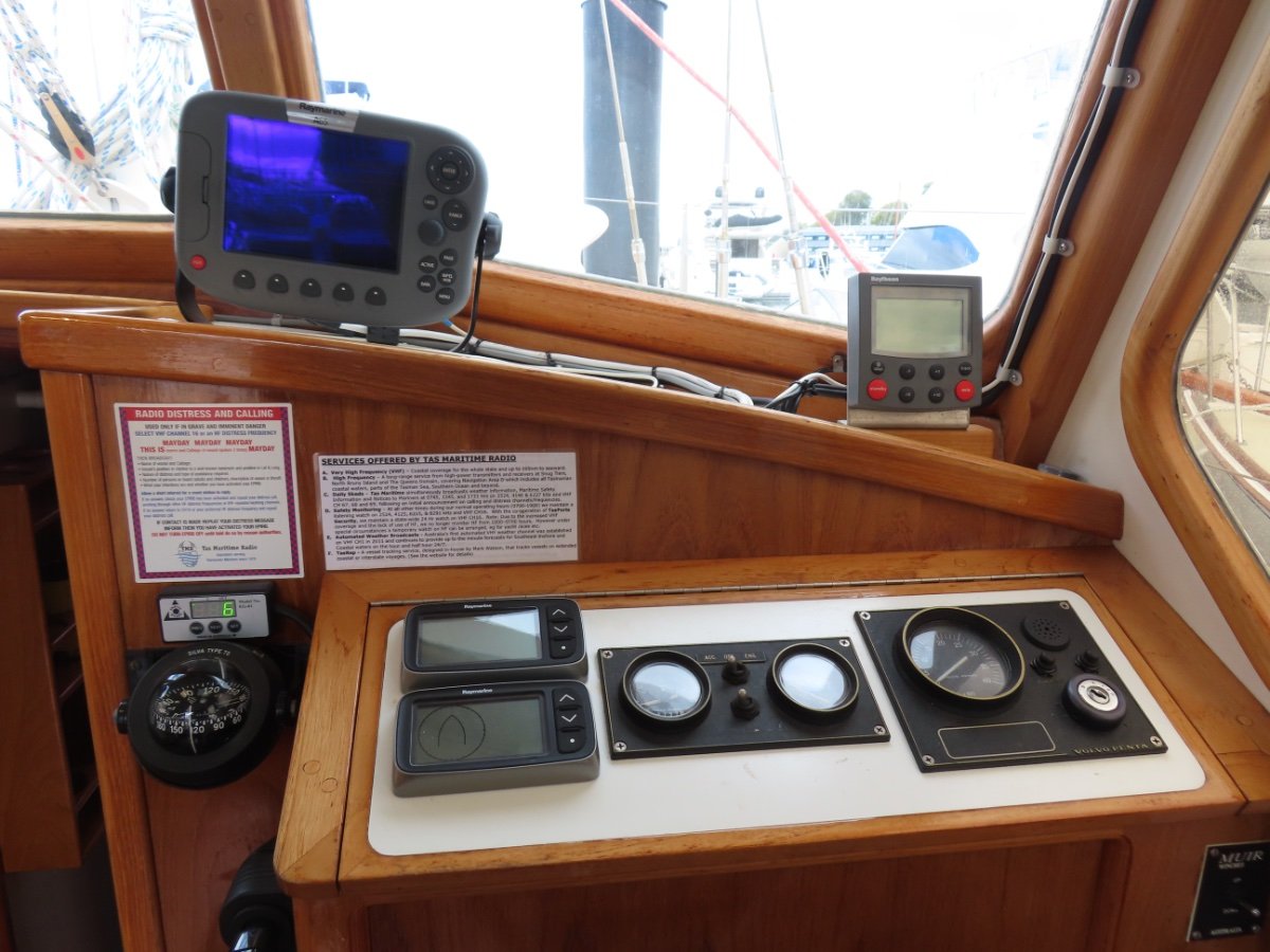Adams 31 Pilothouse Cruising Yacht Superbly Built, Excellent Condition ...