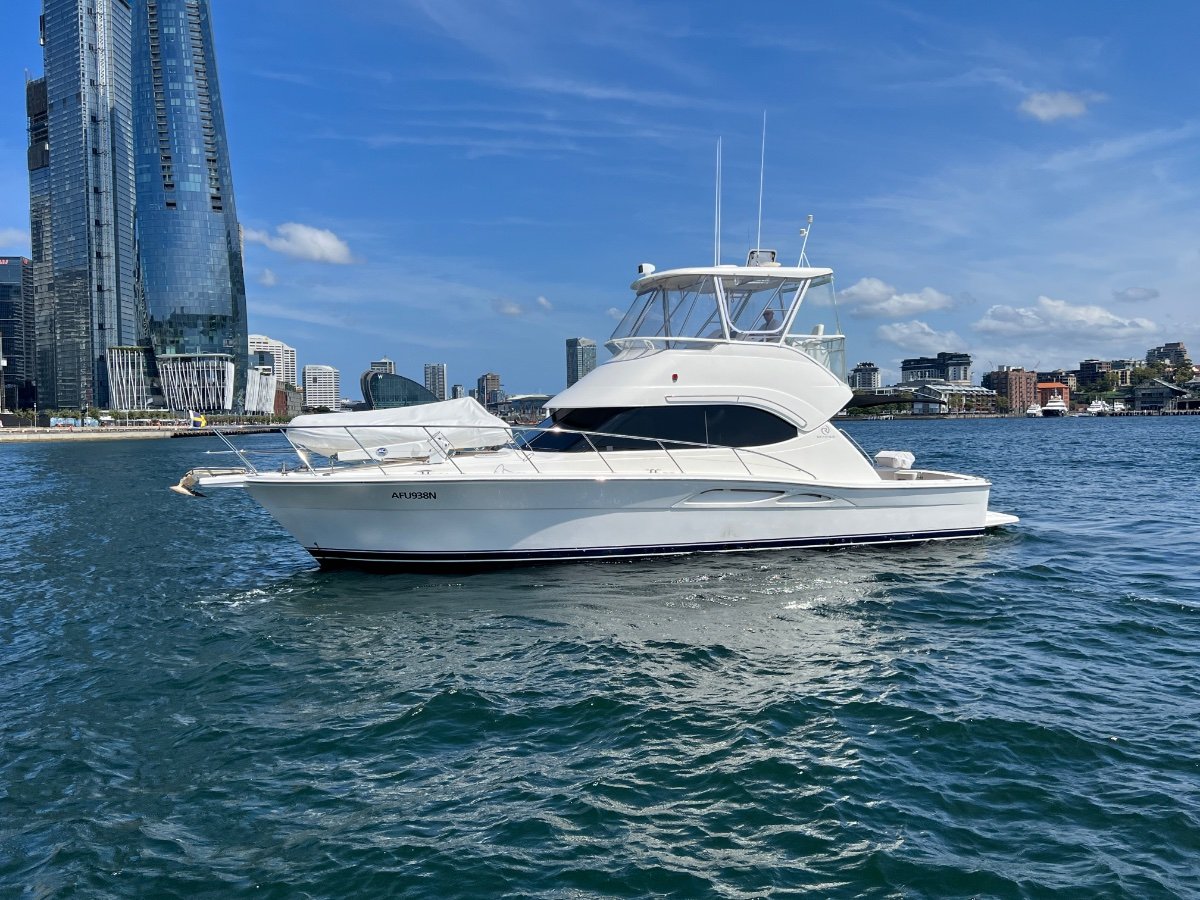Riviera 40 Open Flybridge: Power Boats | Boats Online for Sale ...
