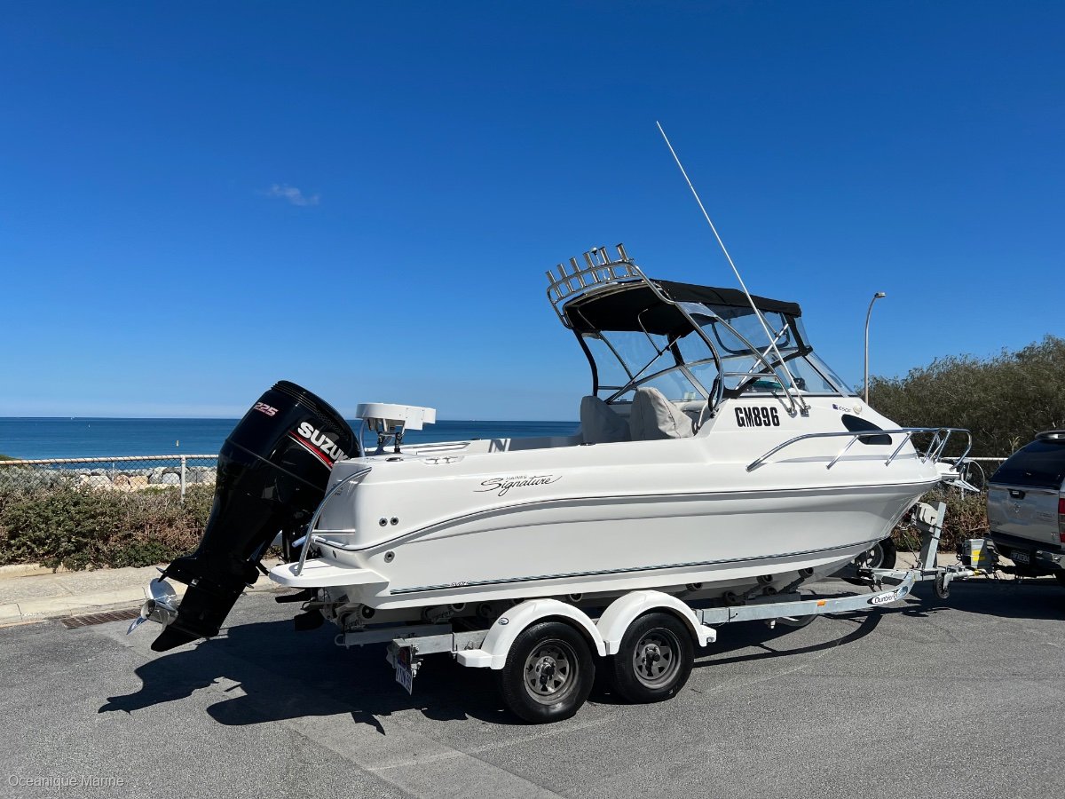 Haines Signature 650F For Sale | Oceanique Marine