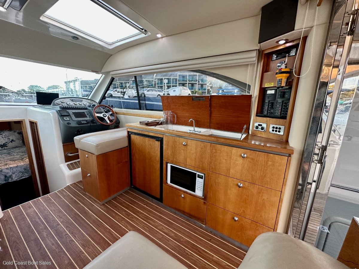 Riviera 3600 Sport Yacht: Power Boats | Boats Online for Sale ...