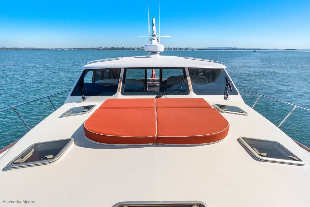 Used Palm Beach Motor Yachts 65 Sedan for Sale | Boats For Sale | Yachthub