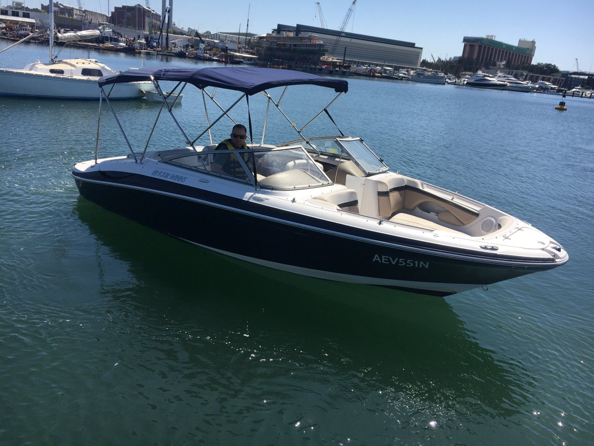 Four Winns Horizon 210 Looks Fun In Sydney Dry Stored Easy To Use 
