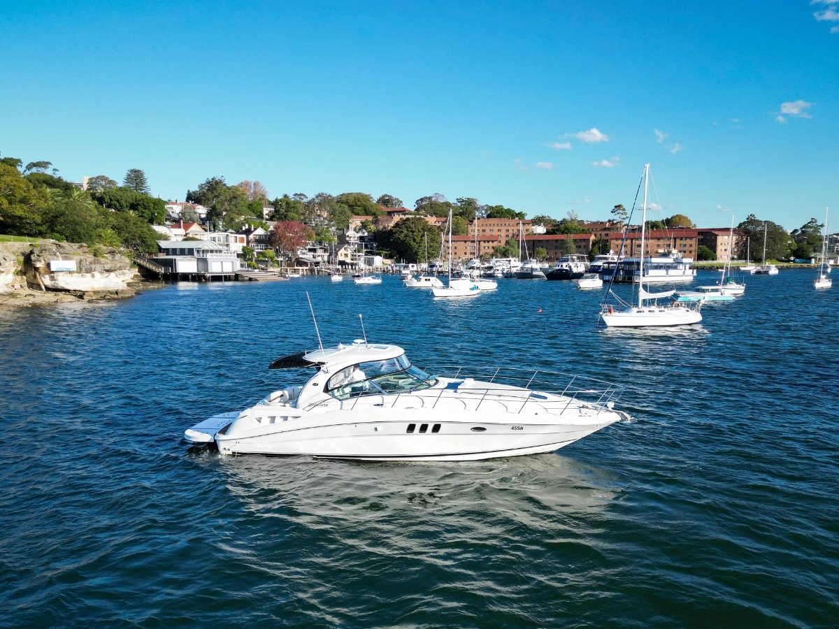Sea Ray 455 Sundancer Hydralic Swim Platform, Salt Water Service: Power ...