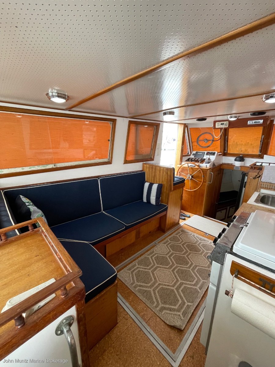 Fred Fleming 40 Motor Cruiser Alby Prior For Sale | John Muntz Marine ...