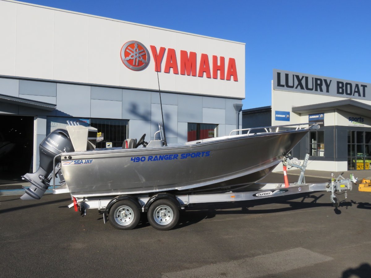 New Sea Jay 4.90 Ranger Sports Side Console – Sportsmarine Boat Centre ...