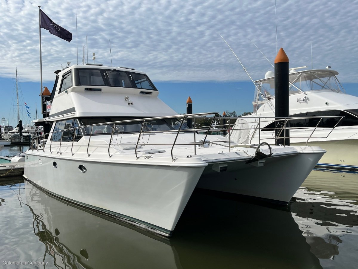 Venturer Voyager 44 Coastal Cruiser: Power Boats | Boats Online for ...