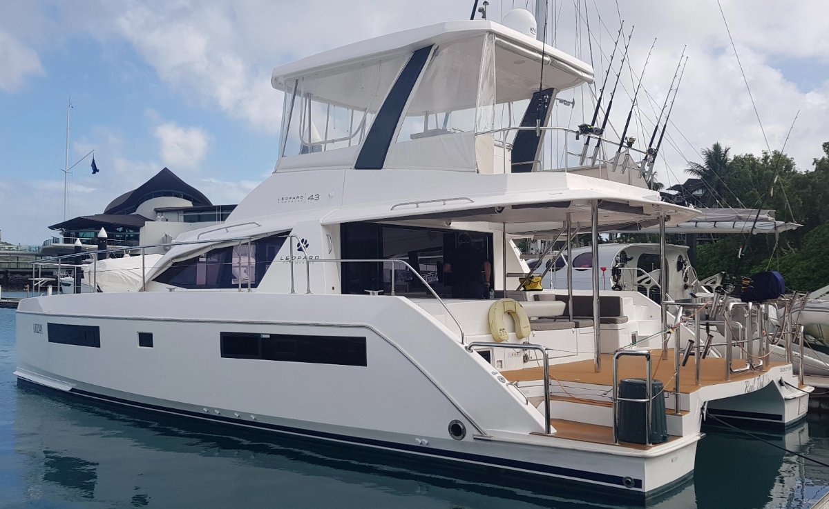 Leopard Catamarans 43 Pc: Power Boats | Boats Online for Sale ...