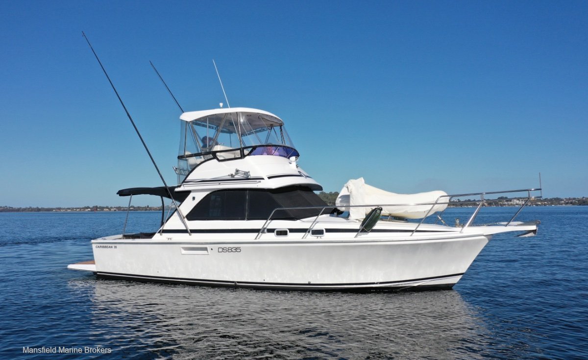 Caribbean 35 Flybridge Cruiser: Power Boats | Boats Online for Sale ...