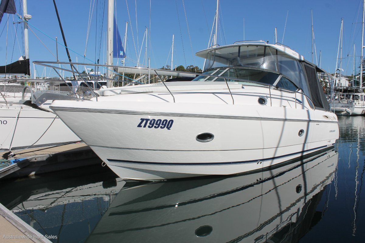 Sunrunner 3100 Sport Fisher Hard Top.: Power Boats | Boats Online for ...